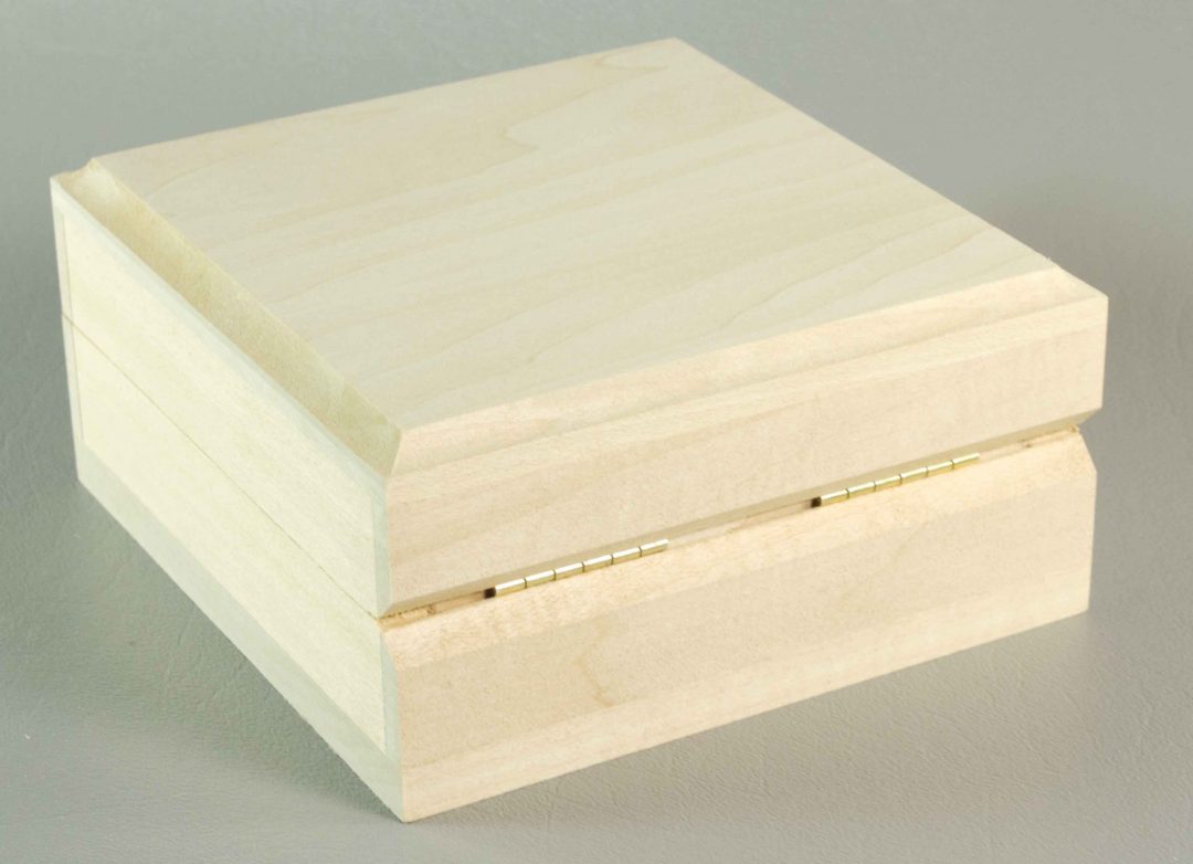5″ X 5″ Classic Box - My Chip Carving